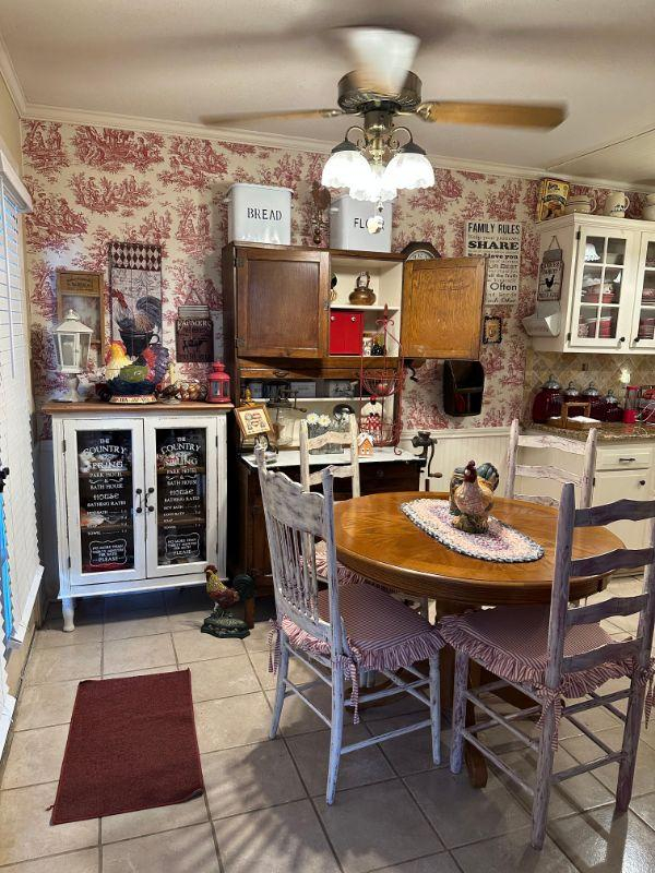 A Southern Country Vibe | EstateSales.org