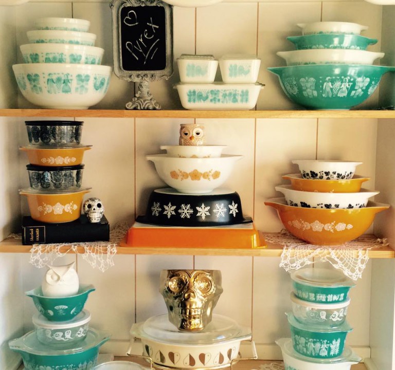 Vintage Pyrex 101: A Guide to Pyrex | Estate Sale Blog