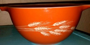 Vintage Pyrex 101: A Guide to Pyrex | Estate Sale Blog