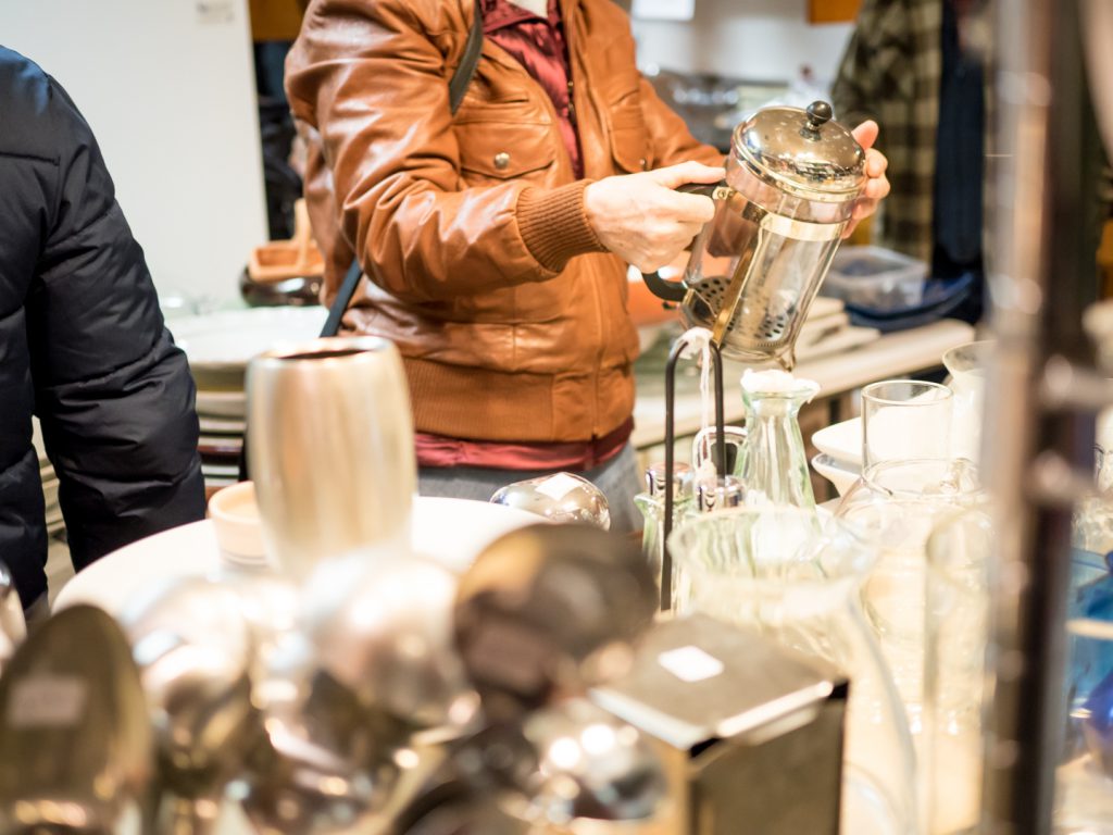 Estate Sales - What Are They & Why You Might Want To Go To One - Estate ...